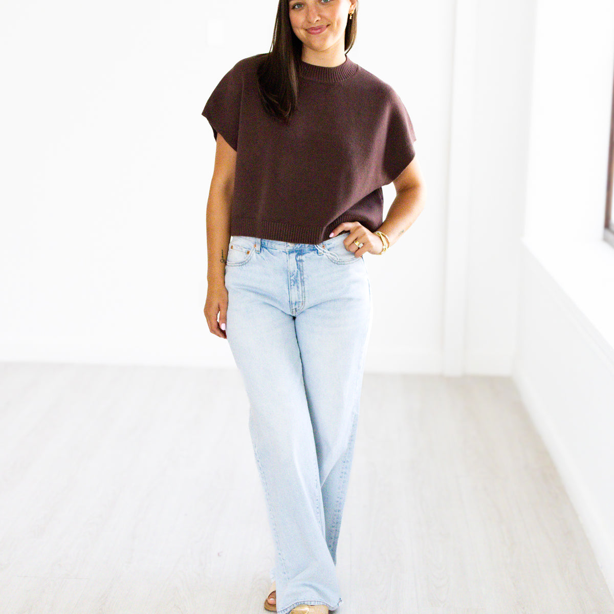 Espresso Short Sleeve Sweater – MAC Collection